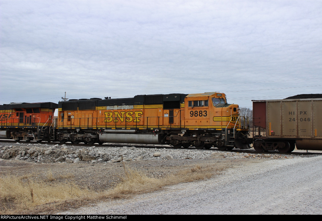 BNSF 9883